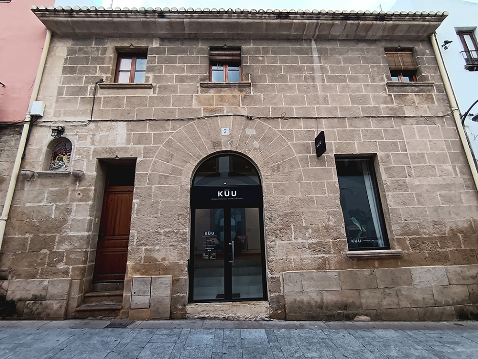 La casa de Carlos Cholbi, un edificio histórico del siglo XVIII en el ...