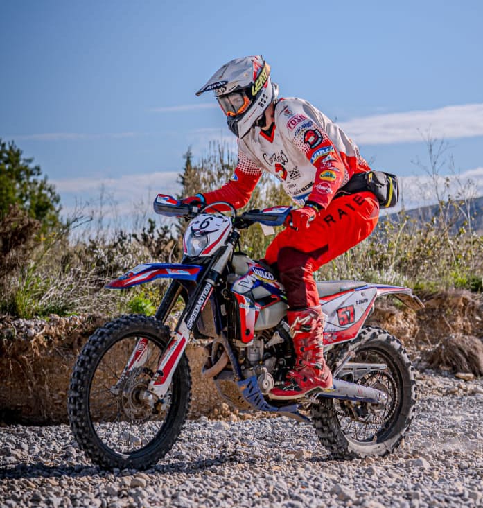 Cristóbal Cholbi se proclama subcampeón autonómico de Enduro tras una ...